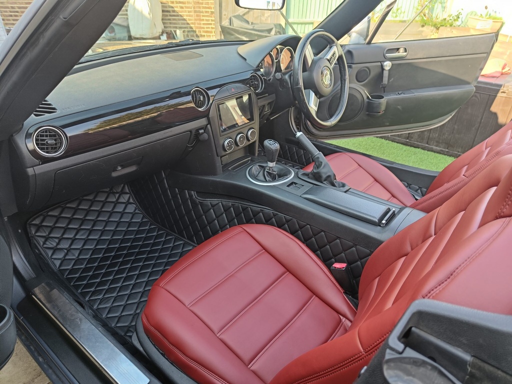 Striped Seat Covers For Miata NB1 | CarbonMiata